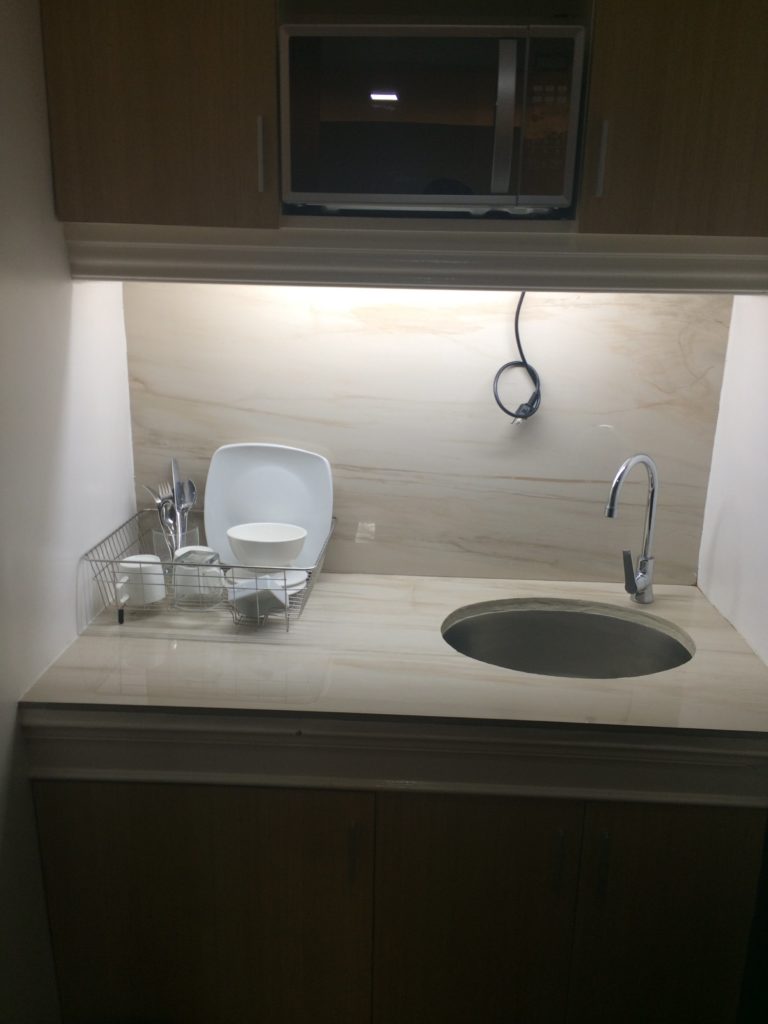 2018年初頭に宿泊した950 コンドテル (950 Condotel)のコスパとセキュリティがナカナカだった件 | タコ店長のアジア夜旅報告書